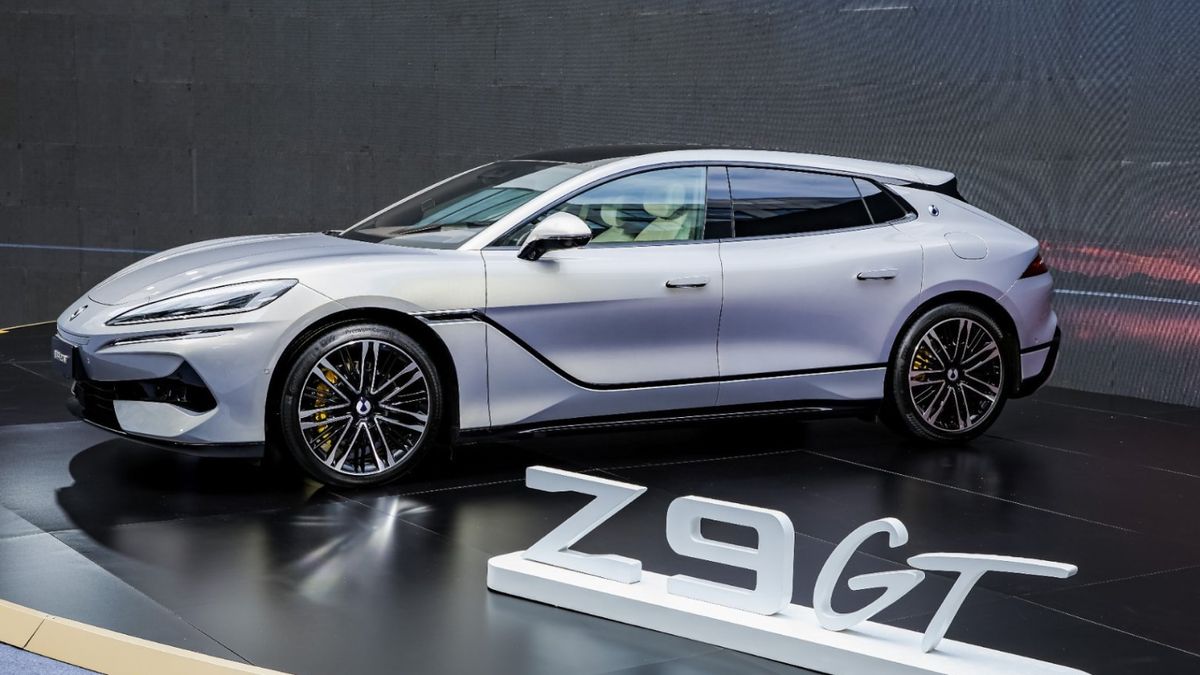 Denza Z9 GT: debutta ufficialmente in Cina nelle versioni PHEV e BEV ...