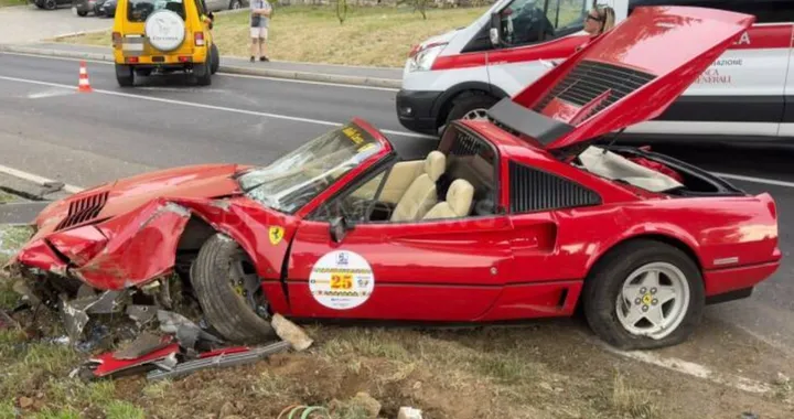 Brutto incidente al Bergamo Historic Gran Prix: Ferrari si schianta ...