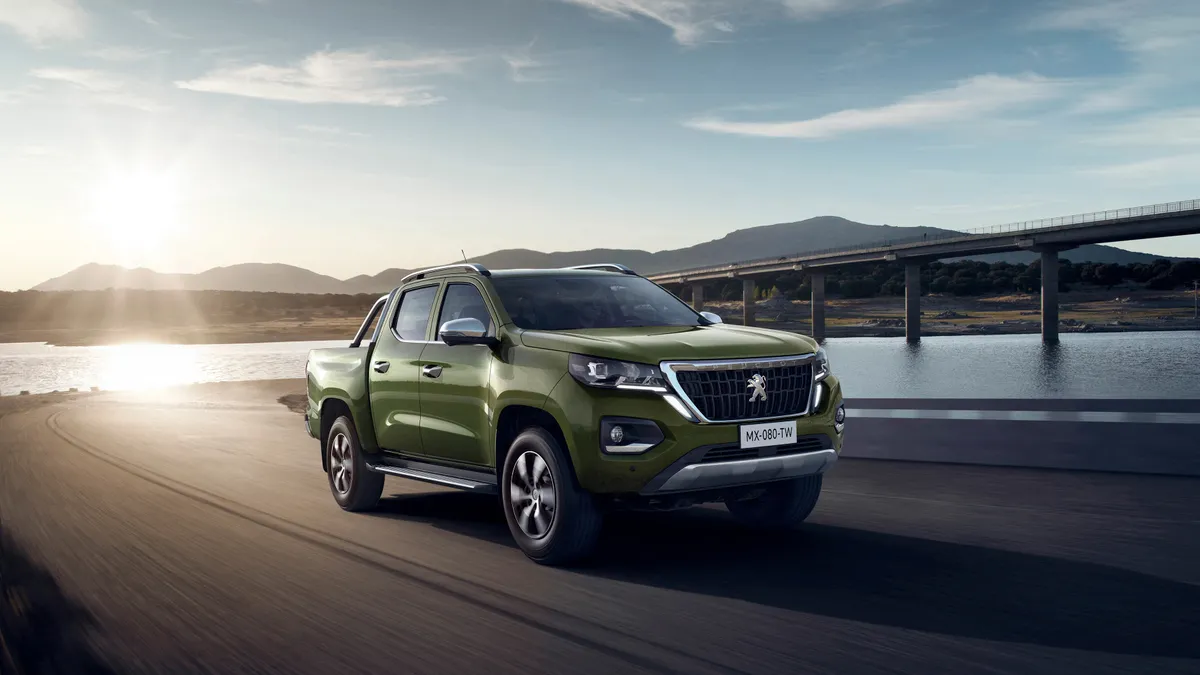 Peugeot Landtrek, debutta il primo pickup del Leone | HDmotori.it