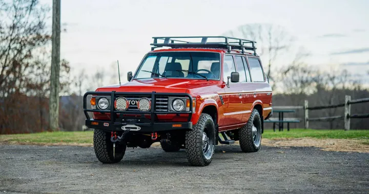 Toyota Land Cruiser FJ60: per questo restomod look originale, ma sotto ...