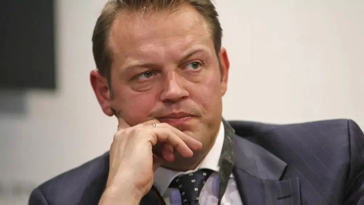 Volkswagen: Jochen Sengpiehl espulso dalla Cina. Aveva fumato marijuana ...