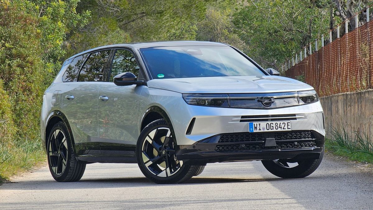 Prova Opel Grandland PHEV: oltre 80 km in elettrico sono fattibili ...