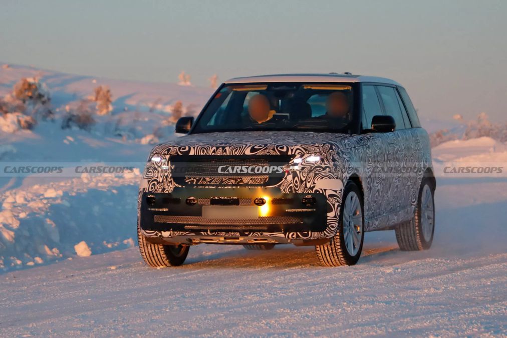 La Range Rover si prepara al restyling: ecco come cambierà - HDmotori.it